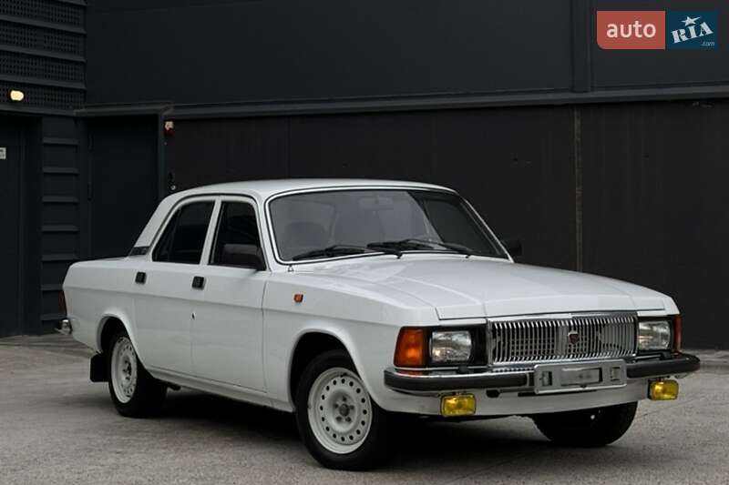AUTO.RIA – Продам ГАЗ 3102 Волга 2000 бензин 2.5 седан бу у Києві, ціна ...