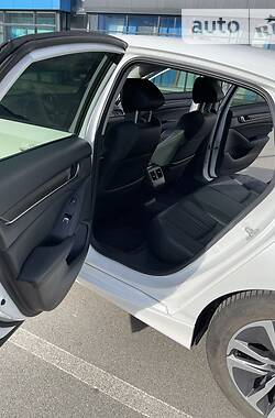 AUTO.RIA – Продам Хонда Акорд 2018 (KA9159EC) гібрид (hev) 2.0 седан бу ...