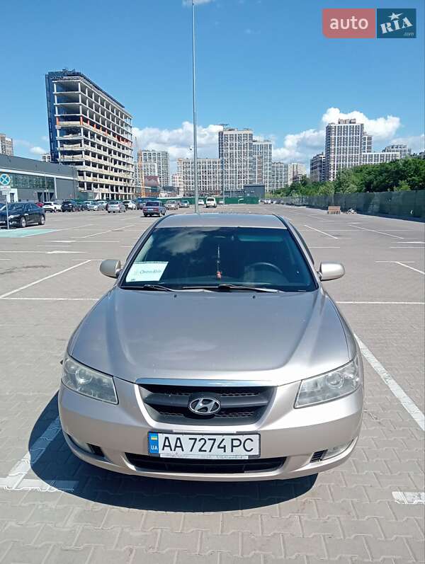 AUTO.RIA – Продам Хюндай Соната 2007 (AA7274PC) газ пропан-бутан / бензин 2.0 седан бу у Києві ...