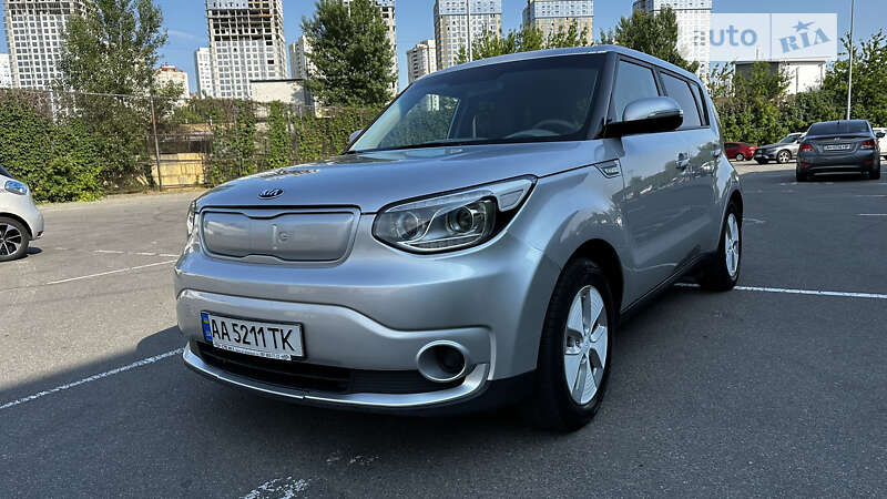AUTO.RIA – Продам Kia Соул 2016 (AA5211TK) електро позашляховик ...
