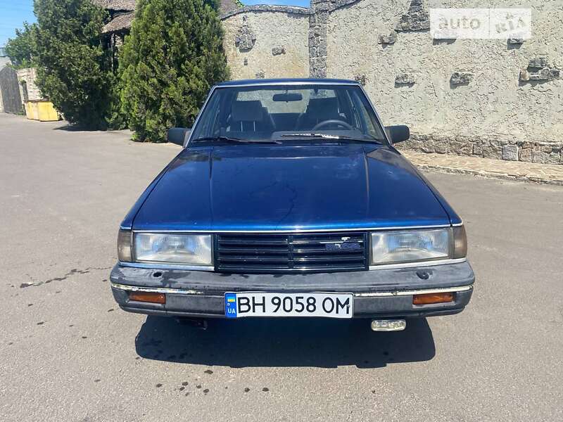 AUTO.RIA – Продам Мазда 929 1985 (BH9058OM) 2.0 седан бу у Одесі, ціна 550 $ JMZHB122x00xxxx51