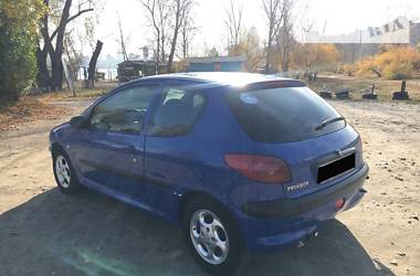 AUTO.RIA – Продам Пежо 206 2000 бензин 1.4 хетчбек бу у Києві, ціна 3700