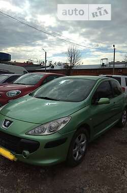 AUTO.RIA – Продам Пежо 307 2004 бензин 1.4 хетчбек бу у Кременчуці, ціна 3200