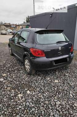 AUTO.RIA – Продам Пежо 307 2004 дизель 1.4 хетчбек бу у Львові, ціна 2800