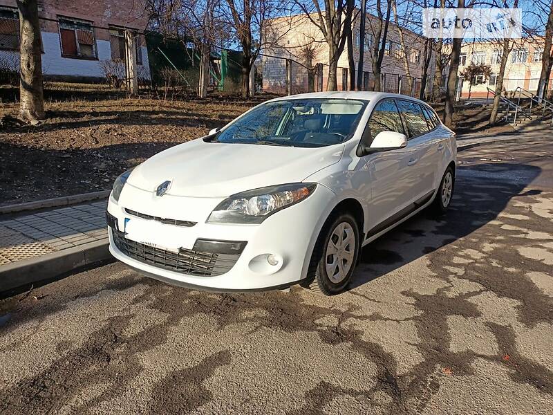 AUTO.RIA – Продам Рено Меган 2011 дизель 1.5 універсал бу у Рівному ...