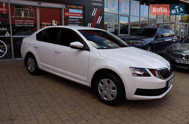 AUTO.RIA – Продам Шкода Октавія 2019 (PIKABTO) бензин 1.6 ліфтбек бу у Львові, ціна 15400 ...