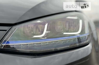 AUTO.RIA – Продам Фольксваген е-Гольф 2015 електро хетчбек бу у Києві ...