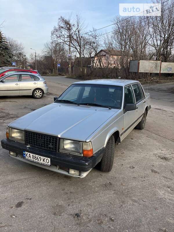 AUTO.RIA – Продам Вольво 740 1988 (KA8869KO) бензин 2.0 седан бу у Києві, ціна 1600 ...