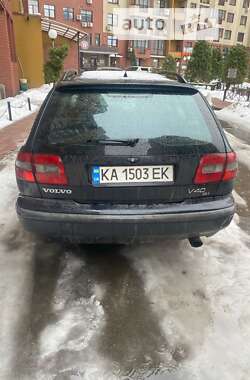 AUTO.RIA – Продам Вольво В40 1999 (KA1503EK) бензин 1.8 універсал бу у Києві, ціна 2800